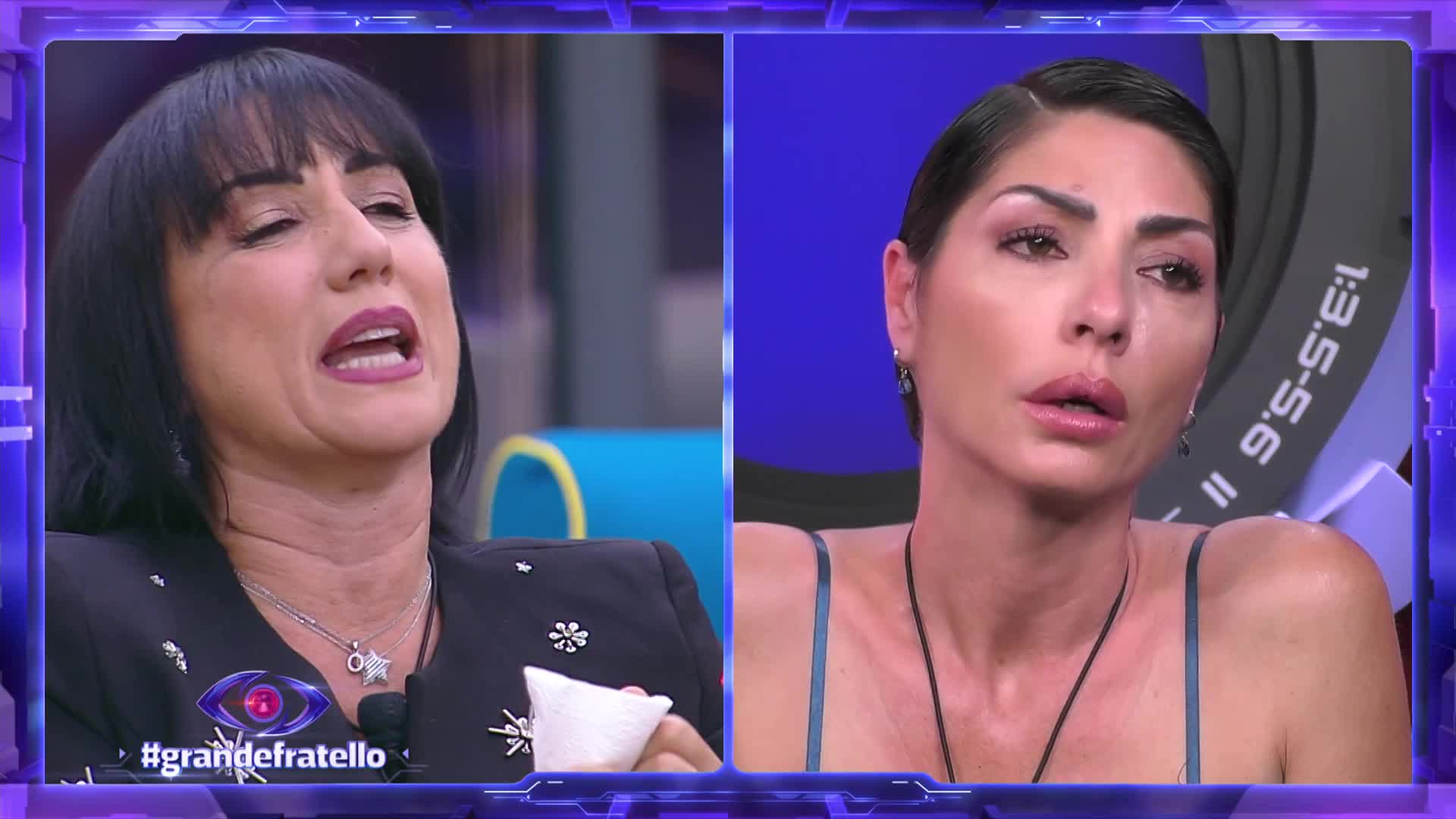 Ilaria Galassi contro Pamela Petrarolo, la crisi delle Non è la Rai ...