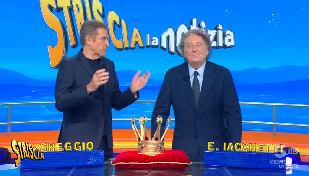 Striscia la Notizia, chi sono le due veline: Beatrice Coari e Nausica Marasca | Mediaset Infinity