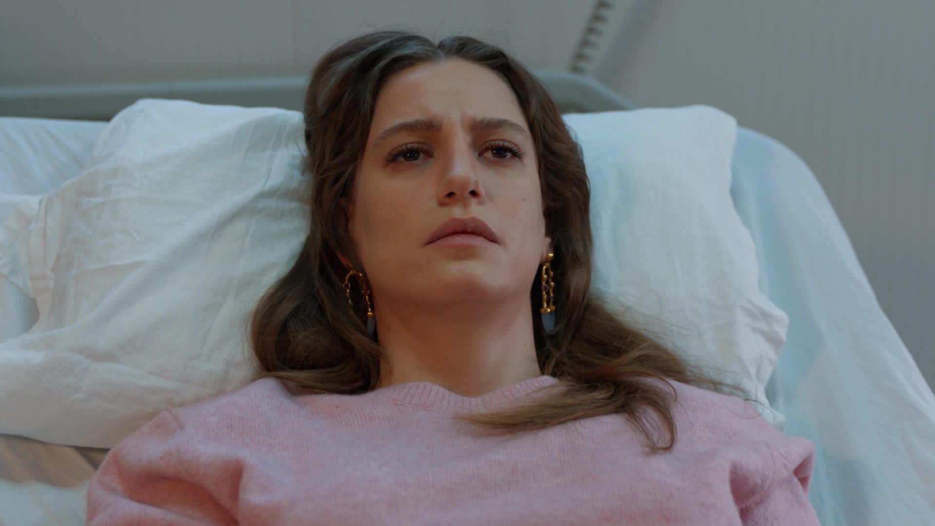 The Family 2, anticipazioni 15 novembre: il parto di Devin | Mediaset Infinity