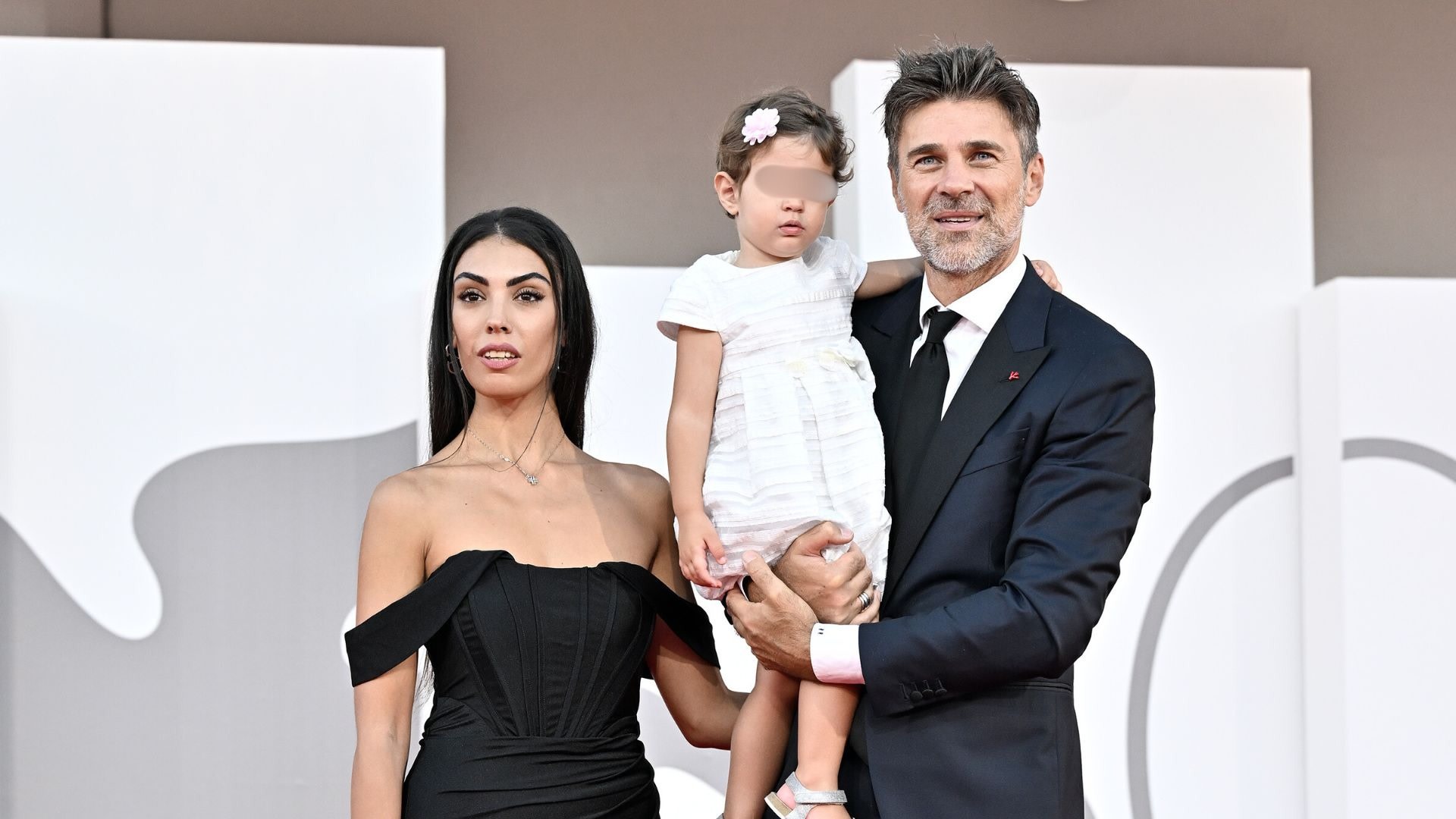 Mom and son bokep the lady bestowed me a small smooch and