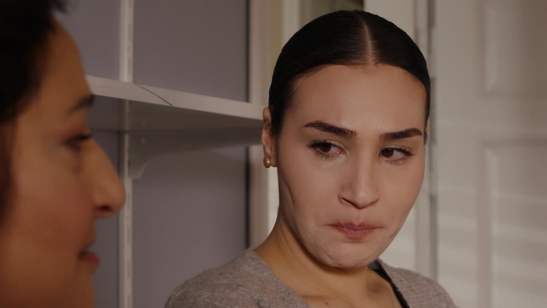 Tradimento, anticipazioni 28 marzo: i sospetti di Tarik | Mediaset Infinity