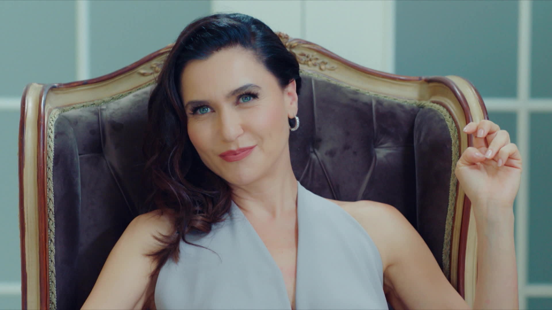 Forbidden Fruit 2, anticipazioni 4 agosto: Sengul smaschera Yildiz ...