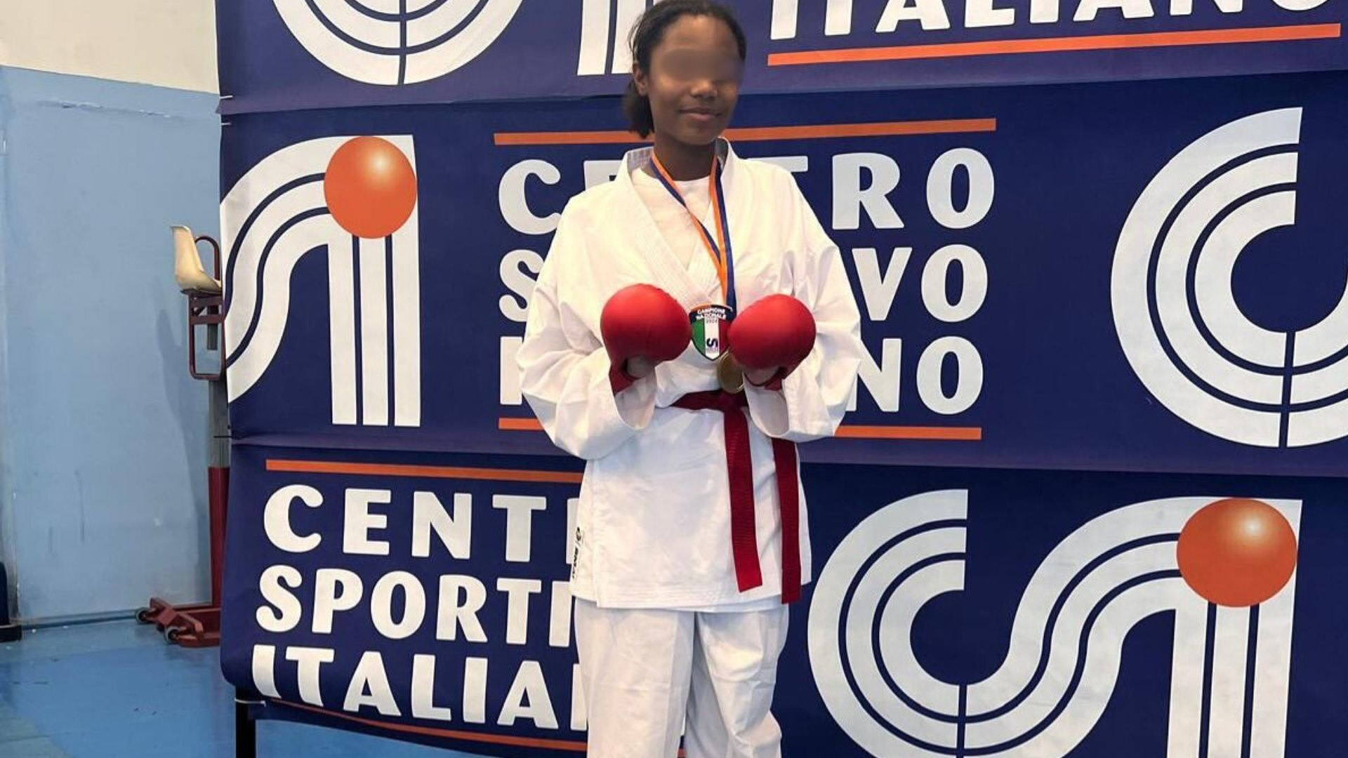Mario Balotelli e Raffaella Fico, la figlia Pia è campionessa di karate ...