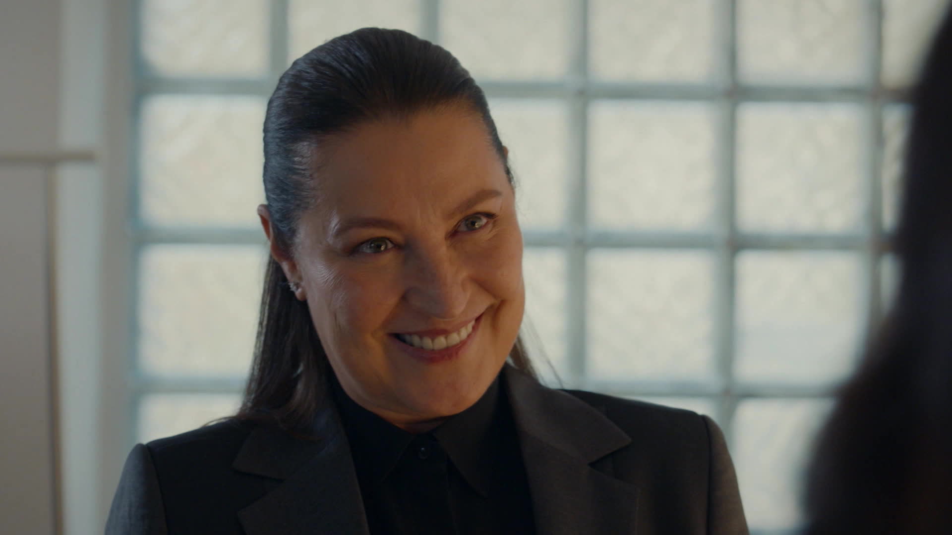 Tradimento 2, anticipazioni 11 maggio: Guzide va in tv | Mediaset Infinity