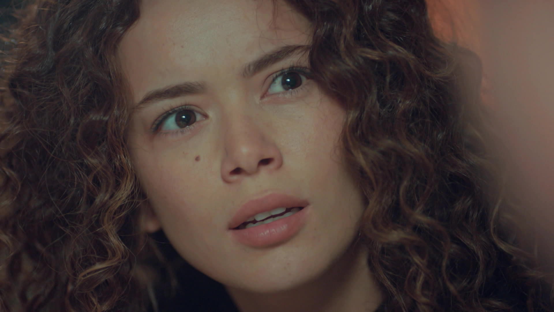 La forza di una donna, la puntata dell'11 giugno in streaming | Mediaset Infinity