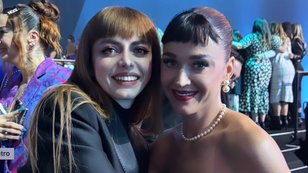 Annalisa, lo scatto con Katy Perry a Los Angeles | Mediaset Infinity