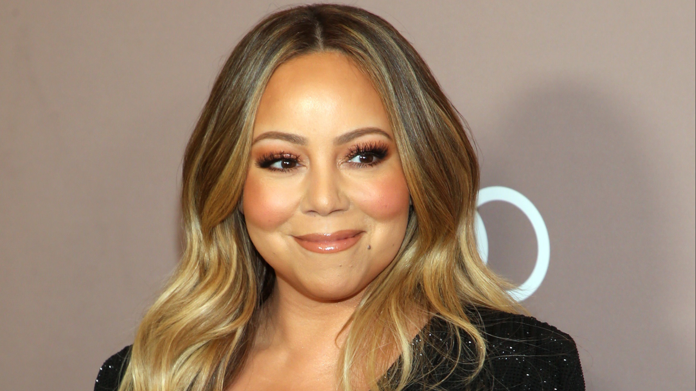 Mariah Carey: “Ho perso mia mamma e mia sorella: sono morte lo stesso ...