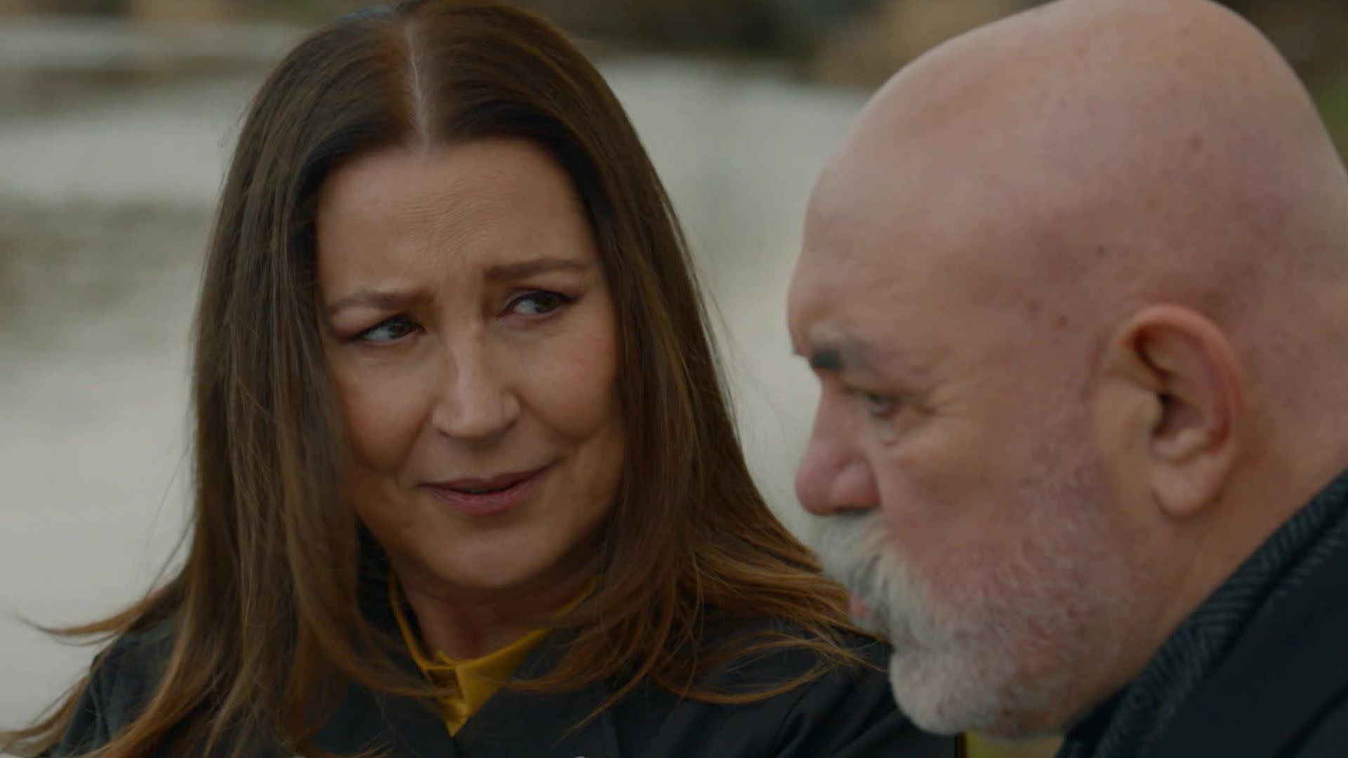 Tradimento 2, anticipazioni 8 giugno: Sezai chiede a Guzide di sposarlo | Mediaset Infinity