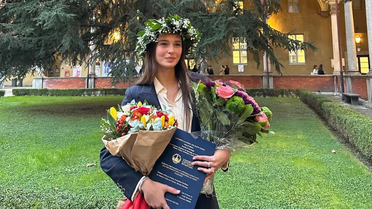 Federico Chiesa, la dedica alla moglie Lucia Bramani per la laurea ...