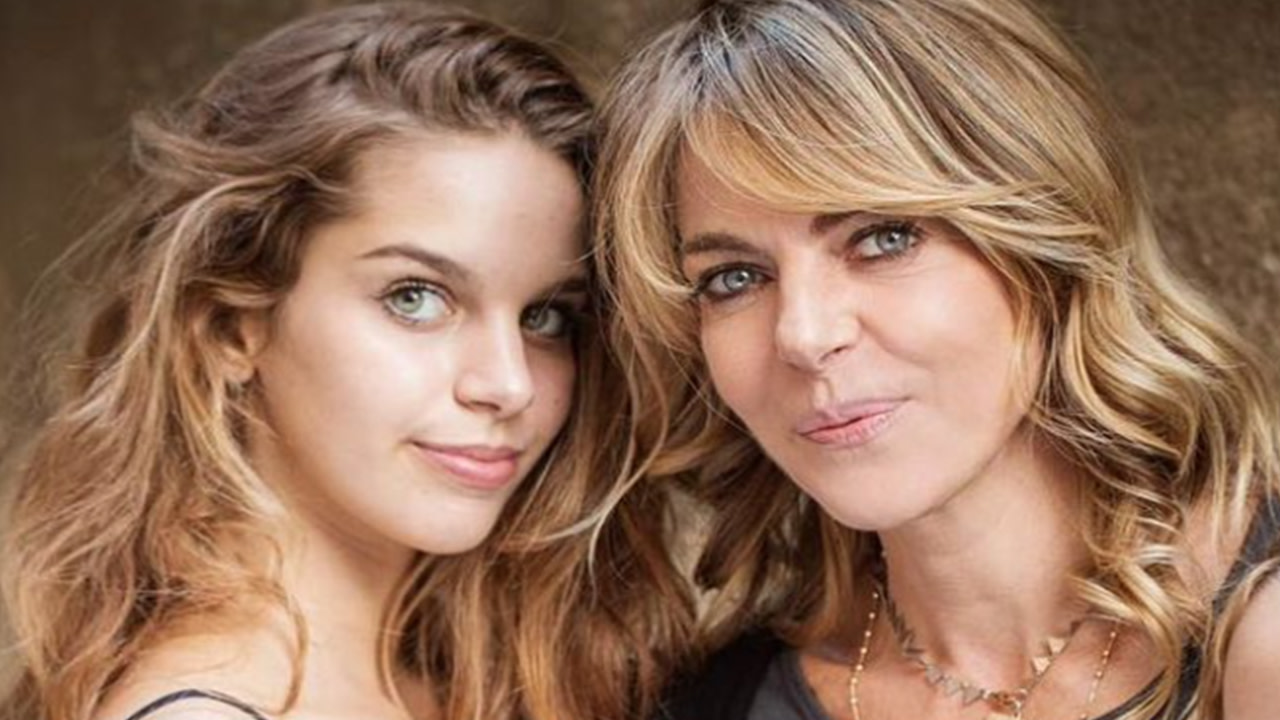 Claudia Gerini, gli auguri alla figlia Rosa: "20 anni fa l'emozione più ...