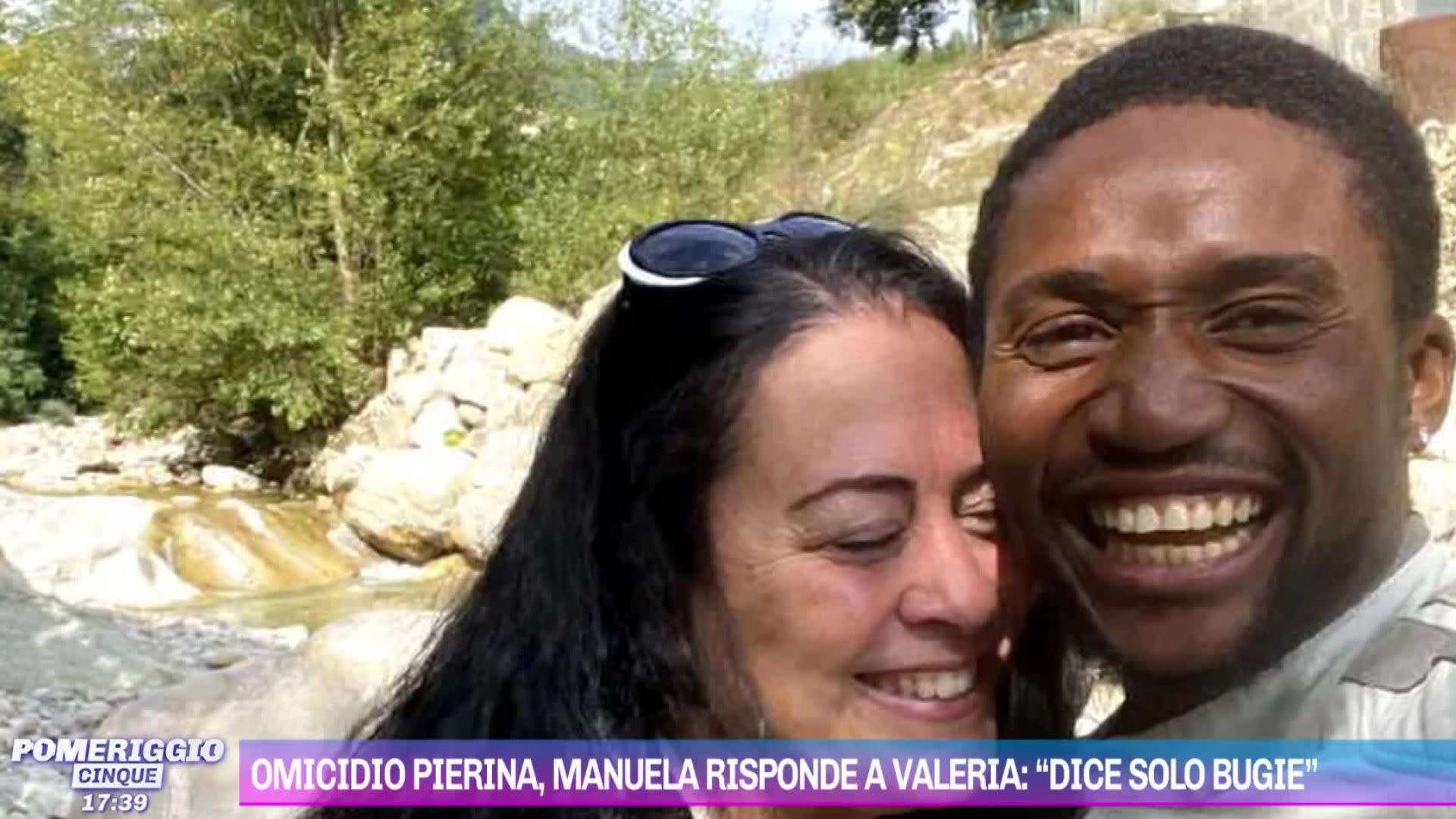 Omicidio Pierina, Manuela sulle foto con Louis: "Non le avevo mai viste ...