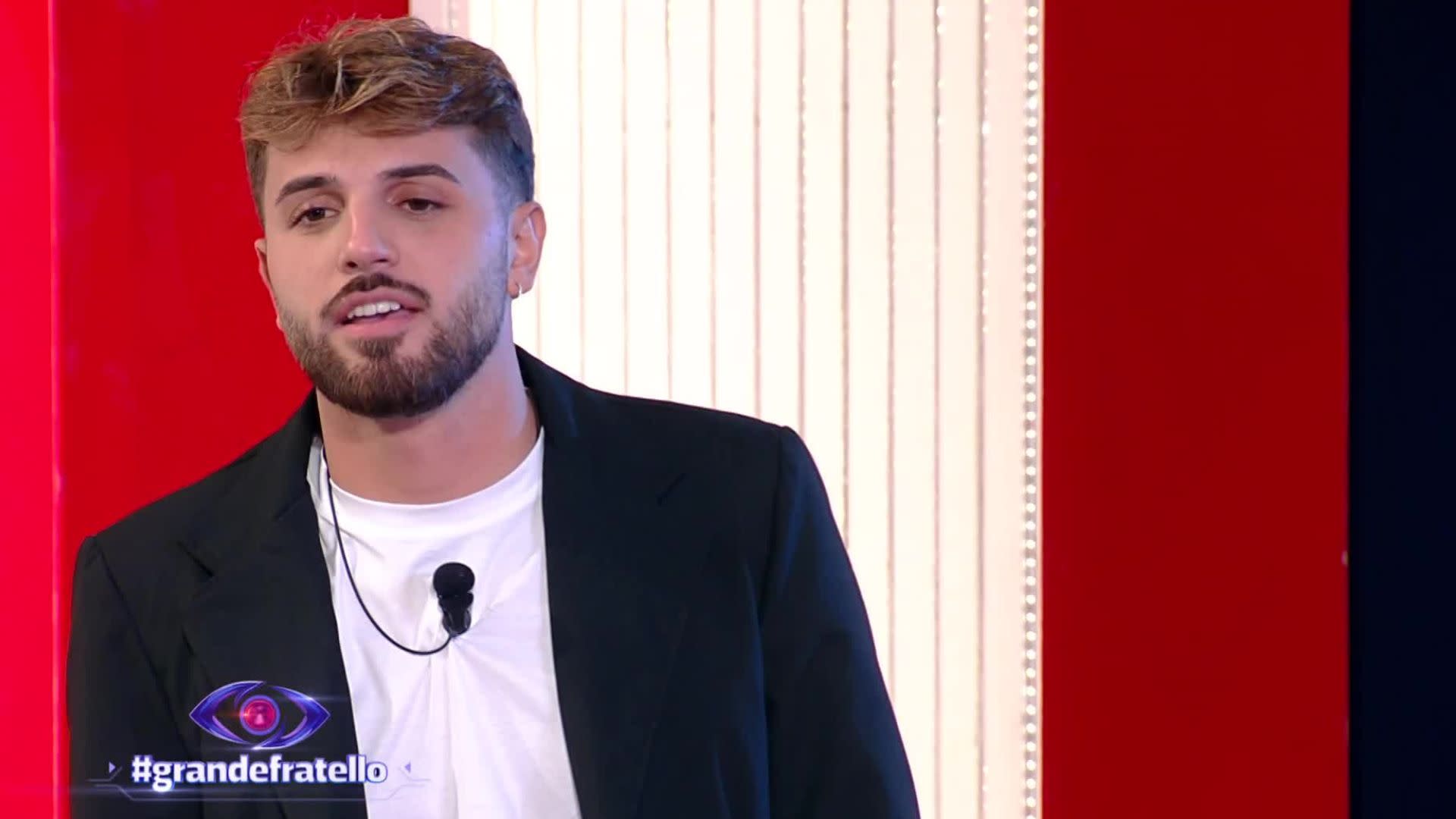 Alfonso D'Apice entra nella Casa del GF, la reazione della ex Federica ...