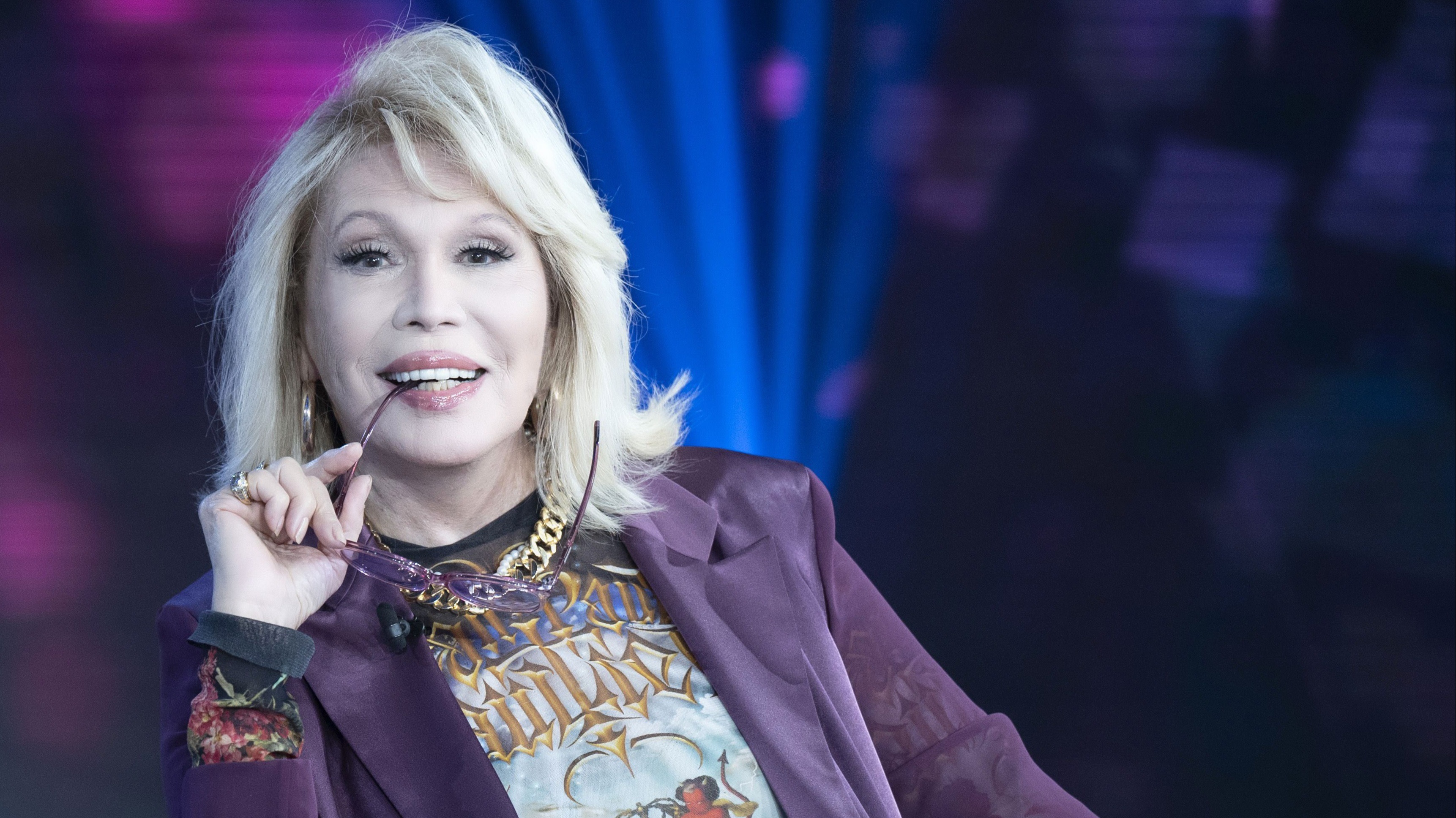 Amanda Lear, il ricordo di Alain Delon: "Con me è sempre stato un ...
