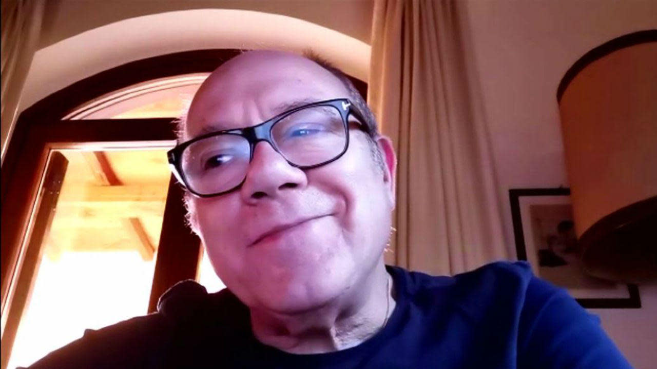 Carlo Verdone legge Seneca, "la mia guida spirituale" | Mediaset Infinity