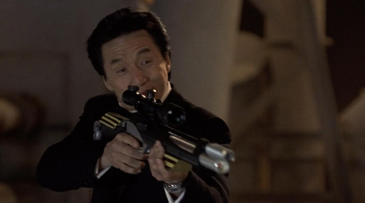 Lo smoking in streaming | Mediaset Infinity