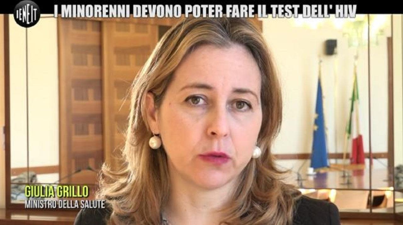 Le Iene: Test dell'Hiv per i minorenni: arriva il sì della ministra ...