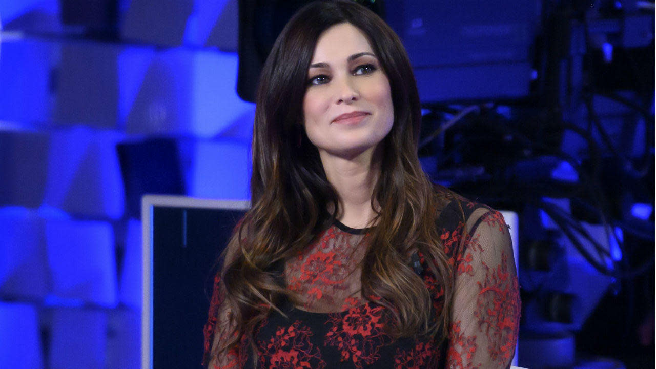Manuela Arcuri e l'amore con Gabriel Garko: "Sono stata una vittima... | Mediaset Infinity