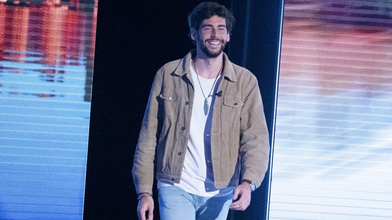 Alvaro Soler, l'amore per la famiglia | Mediaset Infinity