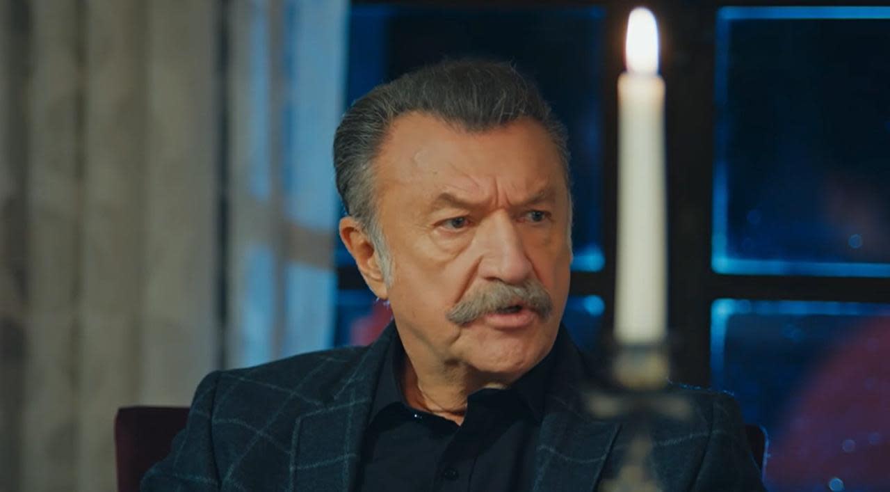 Brave and Beautiful, lite a tavola tra Tahsin e Suhan | Mediaset Infinity