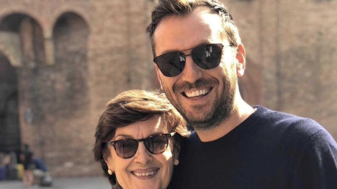 Cesare Cremonini, gli auguri alla mamma | Mediaset Infinity