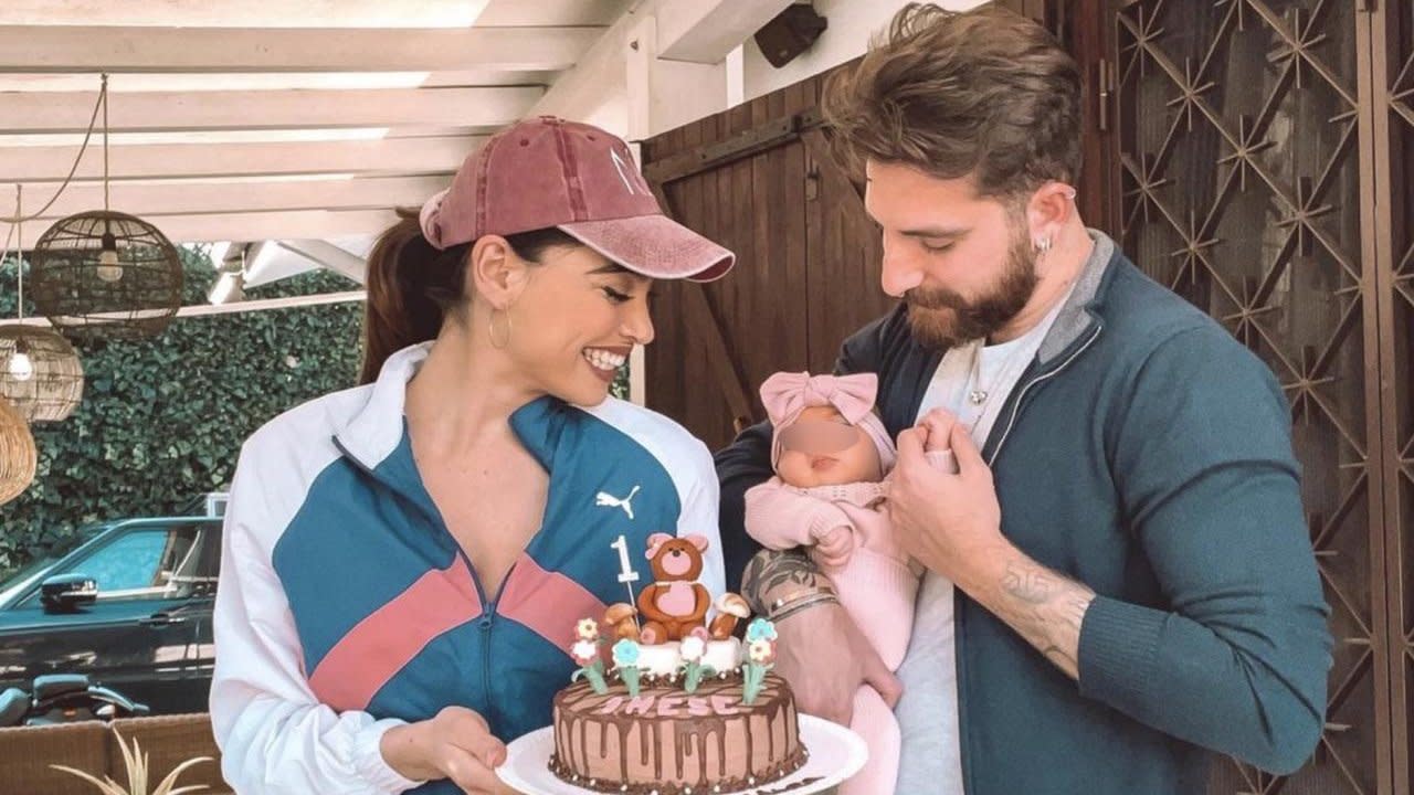 Lorella Boccia festeggia il primo mese della figlia Luce Althea ...