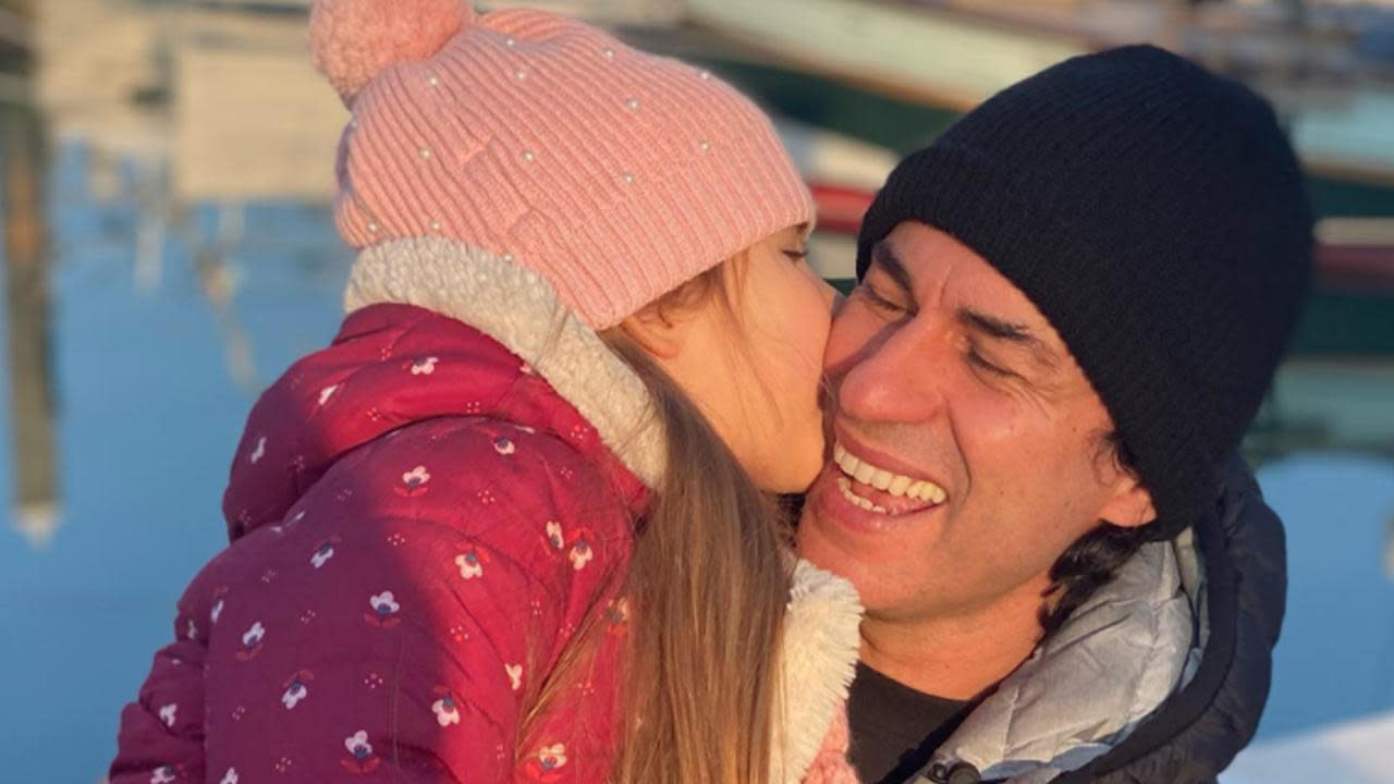 Kledi Kadiu, il dolce scatto con la figlia Lea | Mediaset Infinity