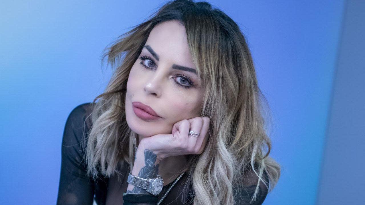 Nina Moric: "È meglio che gli uomini stiano lontano da me" | Mediaset ...