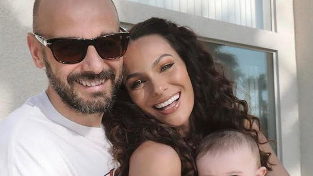 Verissimo: Paola Turani a Los Angeles con il marito e il figlio: "Vi ...