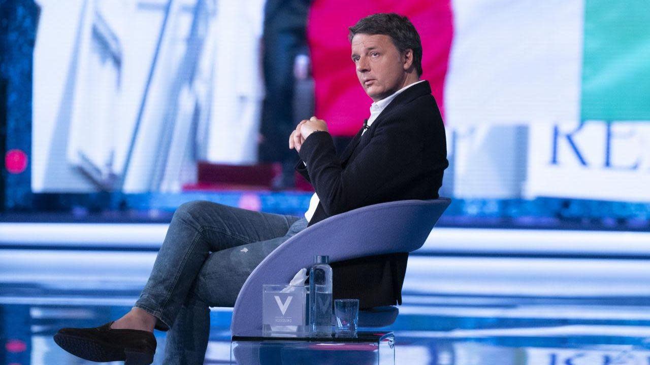 Matteo Renzi, il rapporto con papà Tiziano e mamma Laura | Mediaset ...
