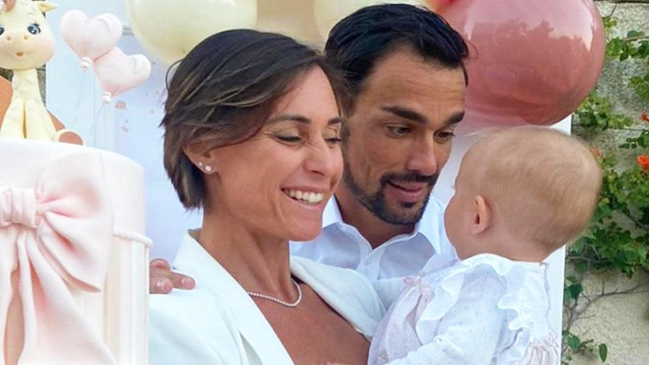 Flavia Pennetta e Fabio Fognini, il battesimo della figlia Flaminia ...