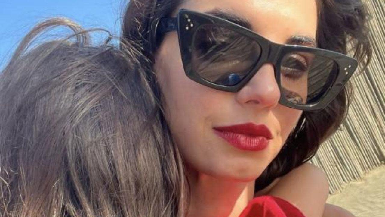 Francesca Chillemi, le foto con la figlia Rania | Mediaset Infinity