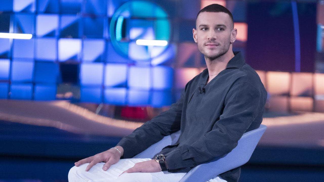 Alex Di Giorgio: "Il mio ex ha svelato a tutti il mio orientamento ...