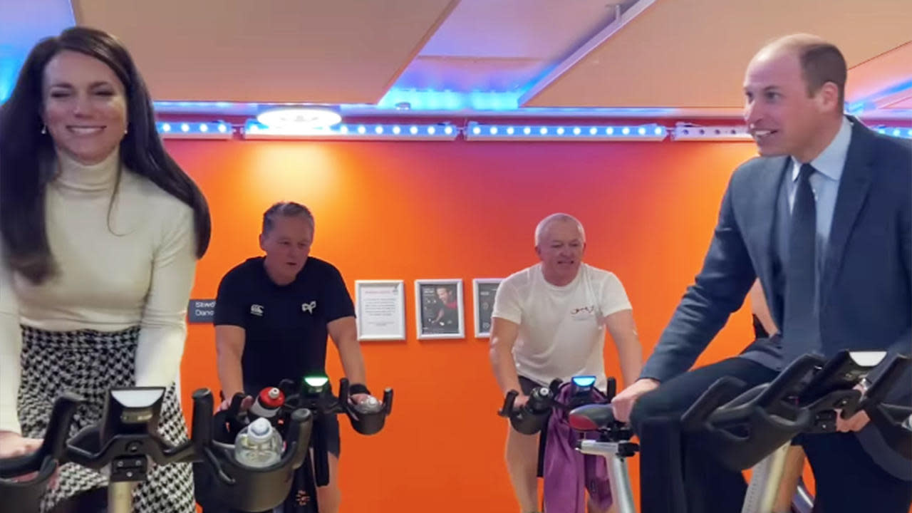 Kate vince una gara di spin bike contro William | Mediaset Infinity