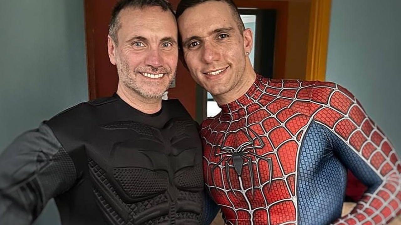 Nek diventa supereroe per l'ospedale pediatrico di Genova | Mediaset ...