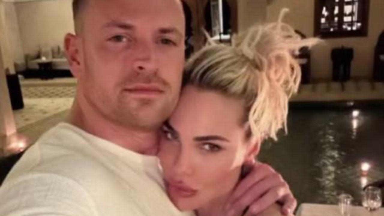 Ilary Blasi, gli auguri di Bastian Muller per il compleanno | Mediaset ...