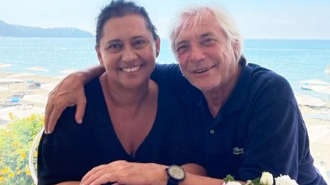 Nino D'Angelo festeggia 44 anni di matrimonio con Annamaria Gallo ...