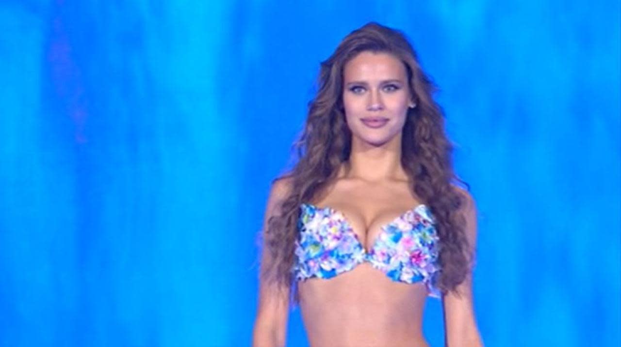 Ciao Darwin 9, chi è la prima Madre Natura: Aleksandra Korotkaia | Mediaset Infinity