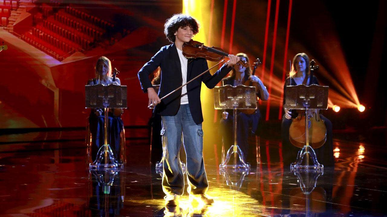 Samuele Palumbo ospite: a Verissimo il vincitore di Tù Sì Que Vales ...