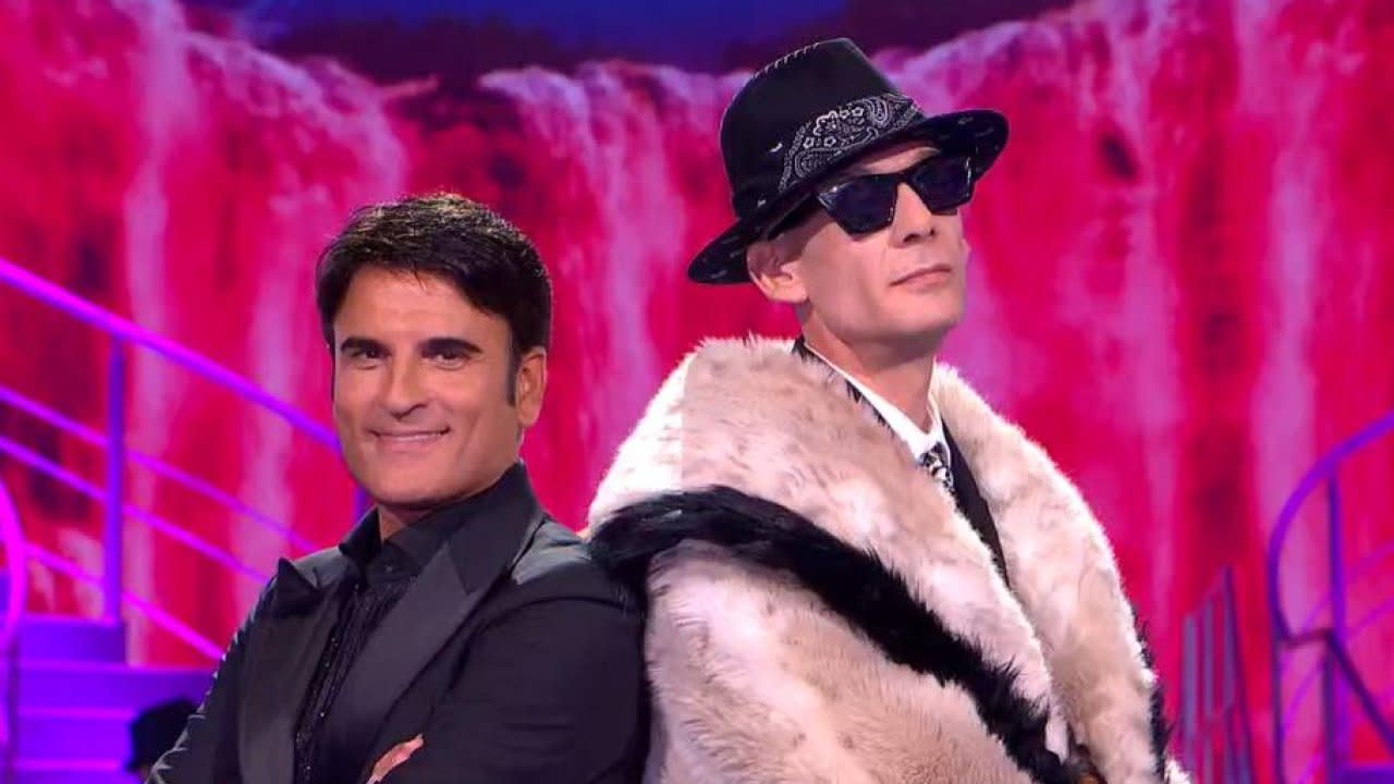 Ciao Darwin, la sfilata della seconda puntata: Grido e Sal Da Vinci | Mediaset Infinity