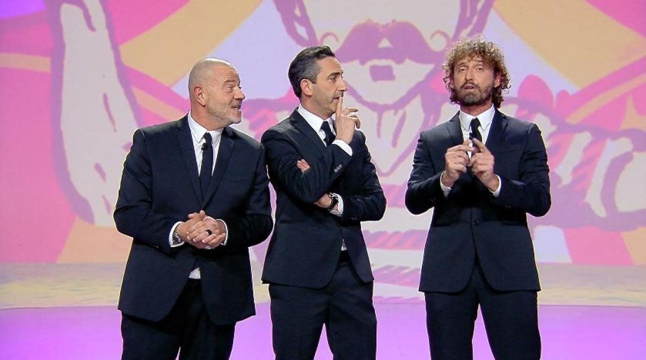 Le Iene, come rivedere la puntata del 24 novembre | Mediaset Infinity